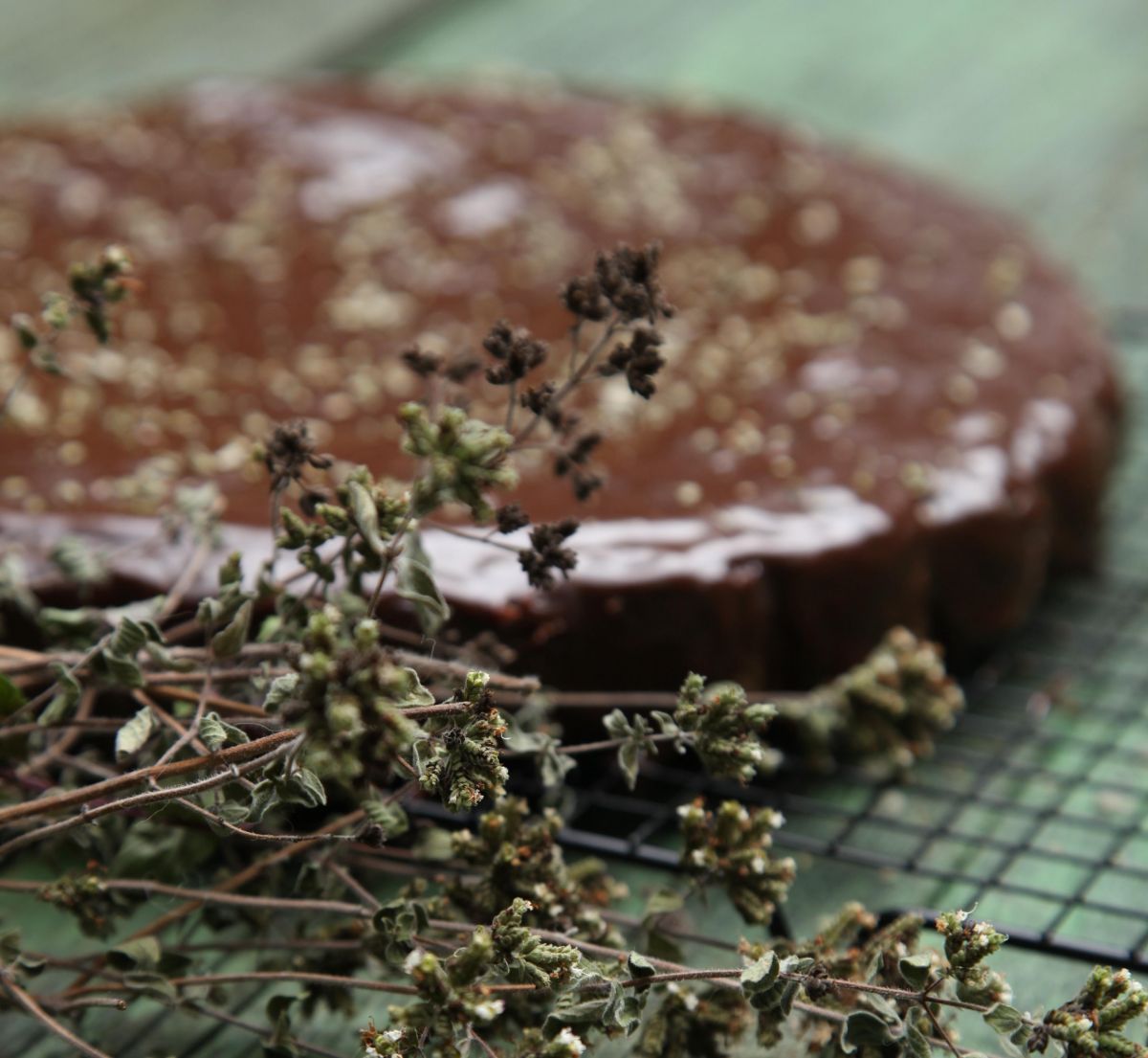 Barbara Massaad's zaatar-chocolate cake - L'Orient Today