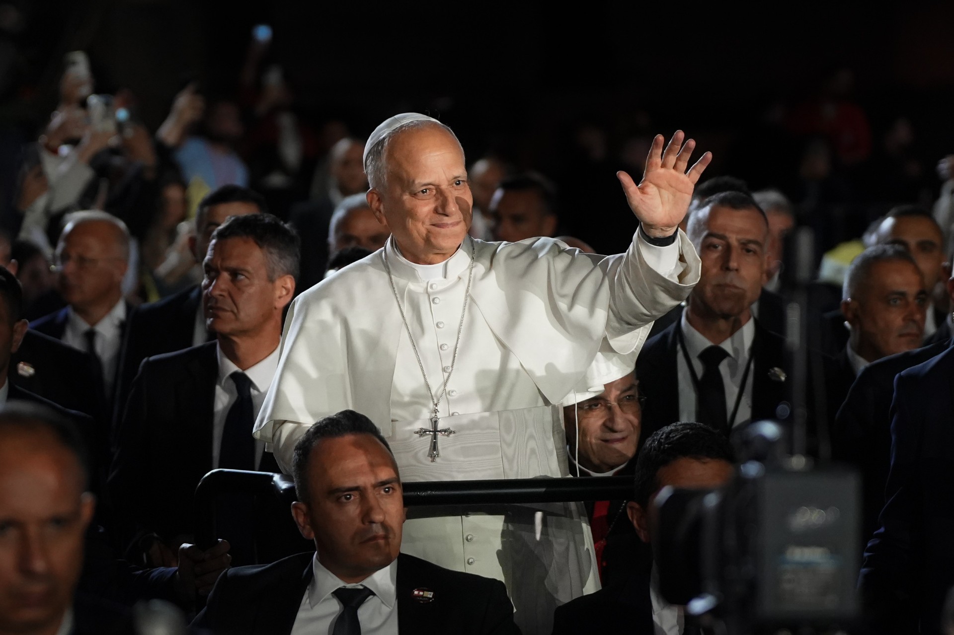 Pope calls on Berri to continue pursuing dialogue for 'Lebanon to ...