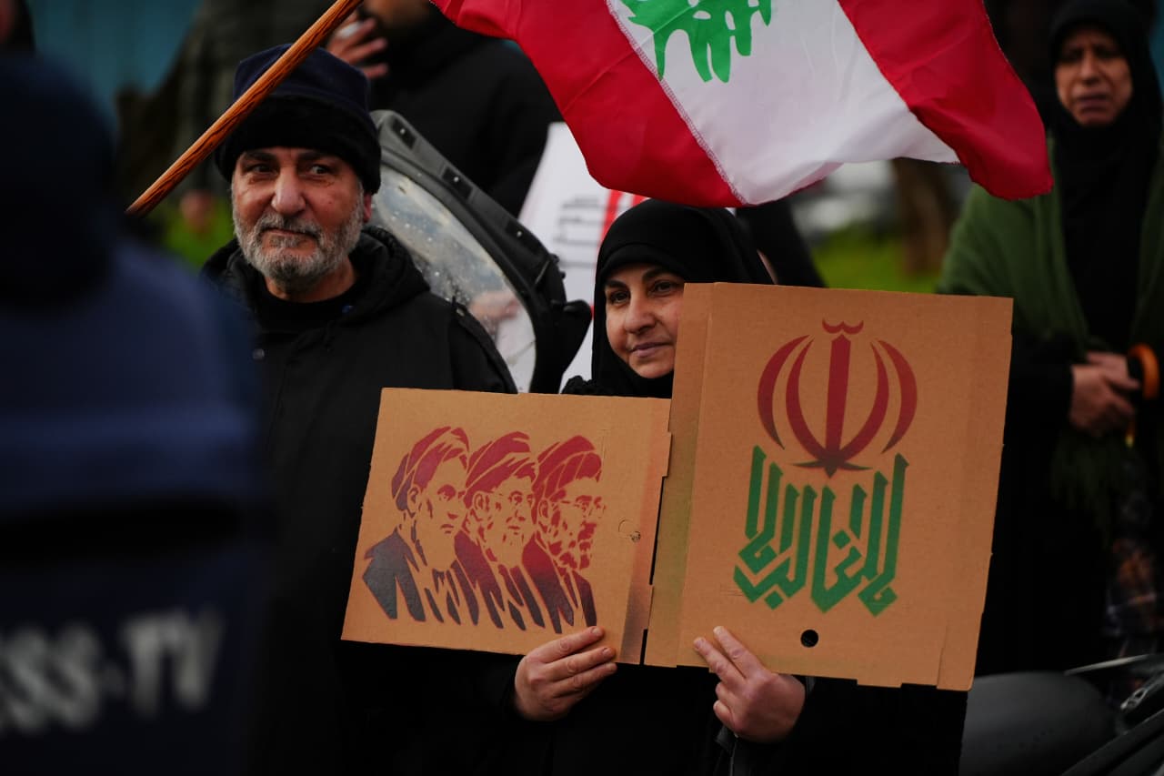 Iranian ambassador stays in Beirut: Tehran puts Lebanon to the test - L ...