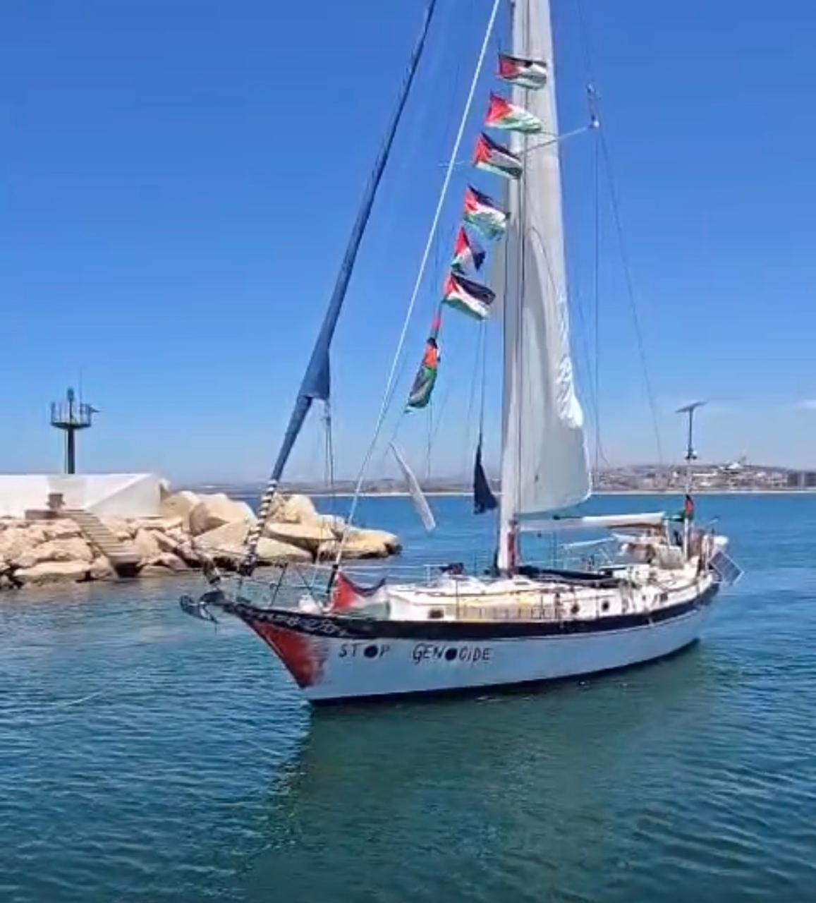 Boat found off the Lebanese coast - L'Orient Today